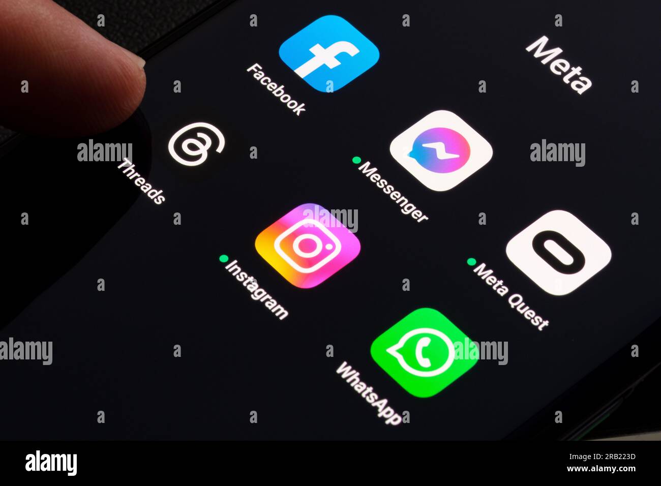 Meta outage as users struggle to access WhatsApp, Facebook, Instagram ...